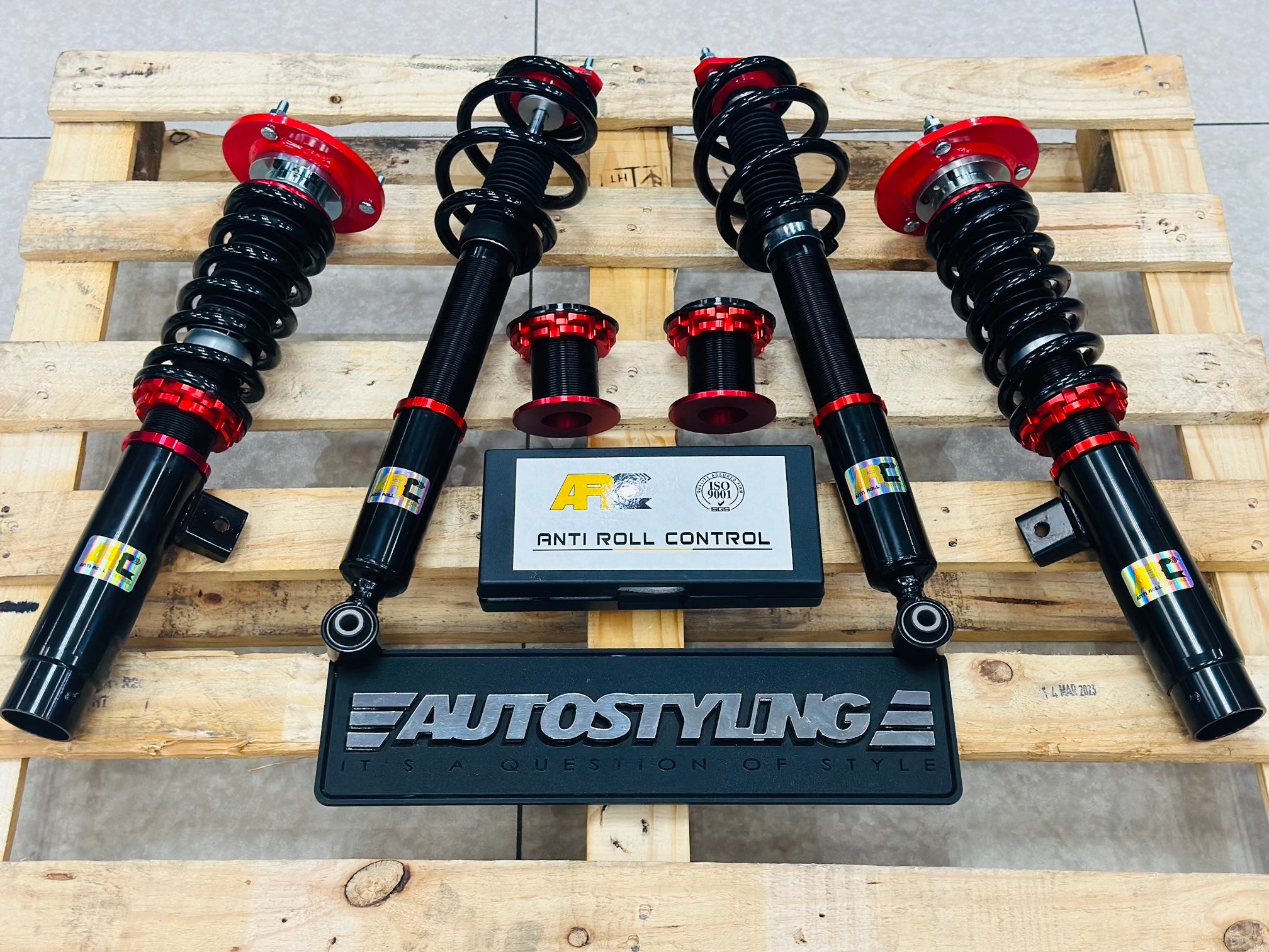 ARC PRO VERSION COILOVERS WITH CAMBER BMW E46 METAL MOUNTING ...