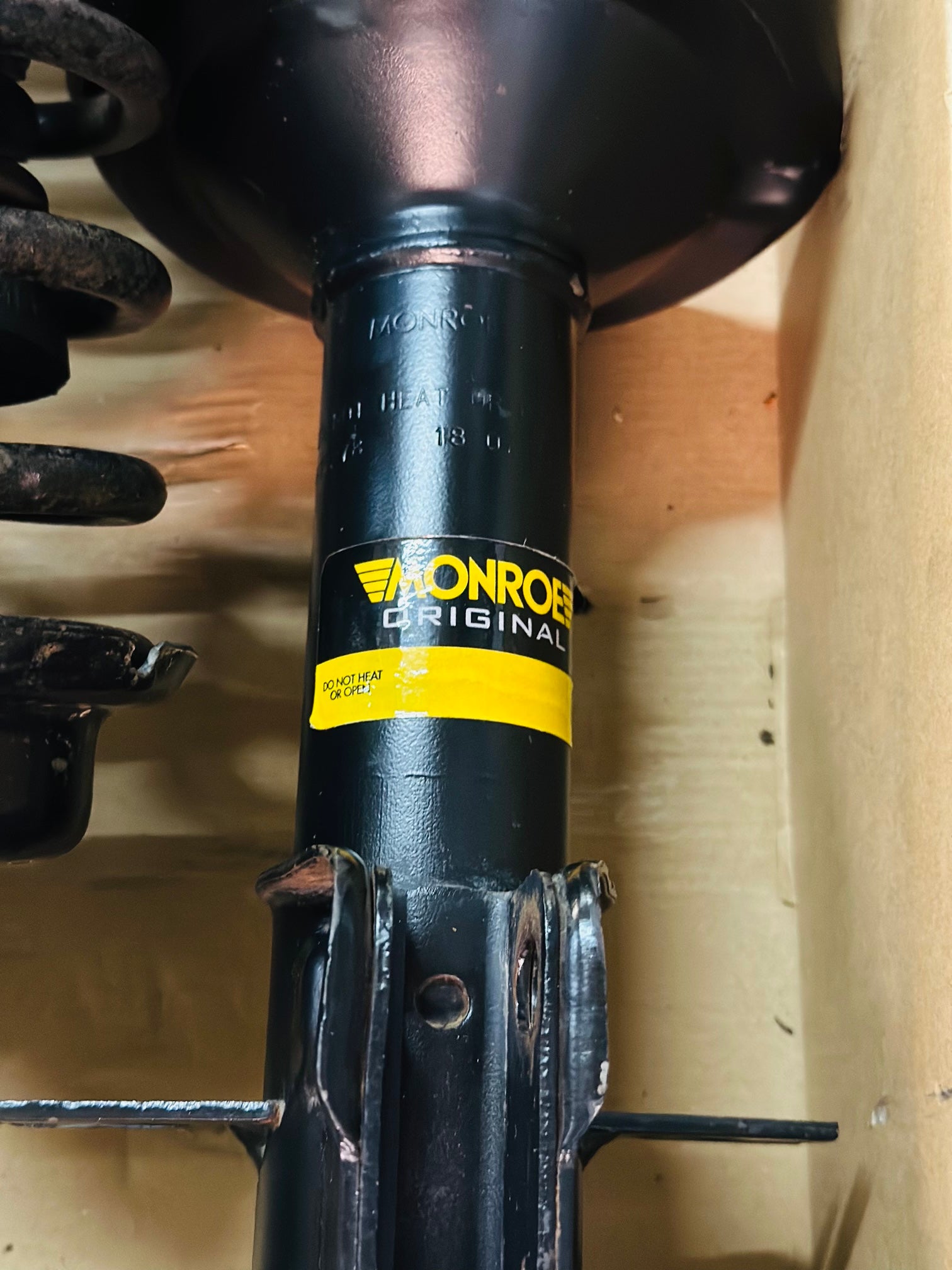 VW MK1 PREOWNED MONROE SHOCKS & OEM SPRINGS