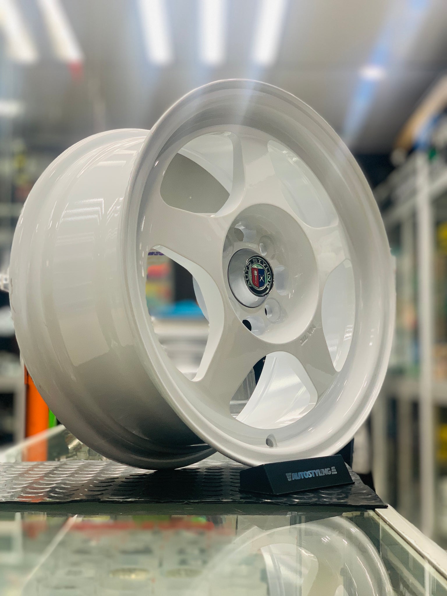 15” AS- SPOONS WHITE 7J