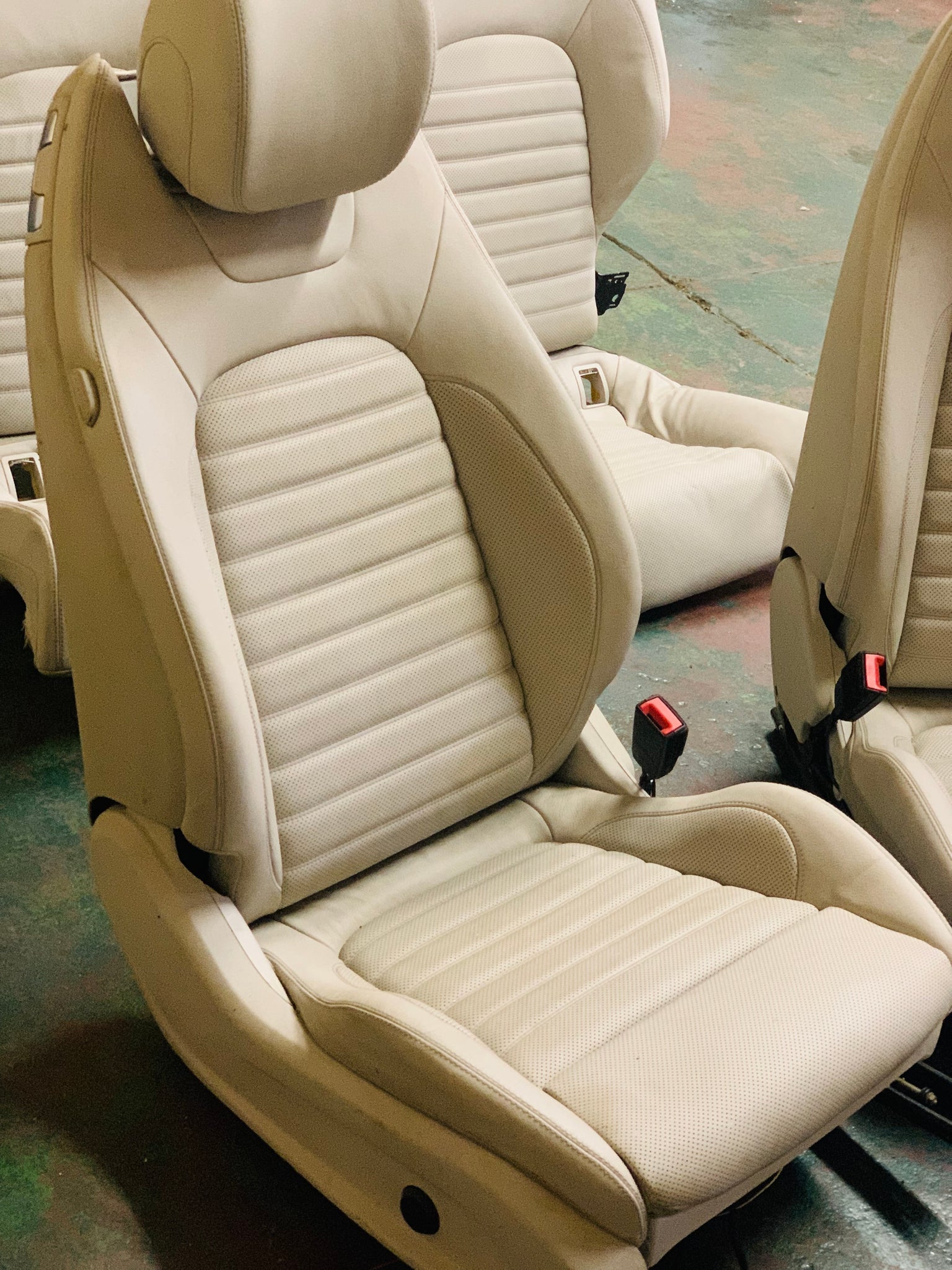AMG FRONT & REAR SEATS