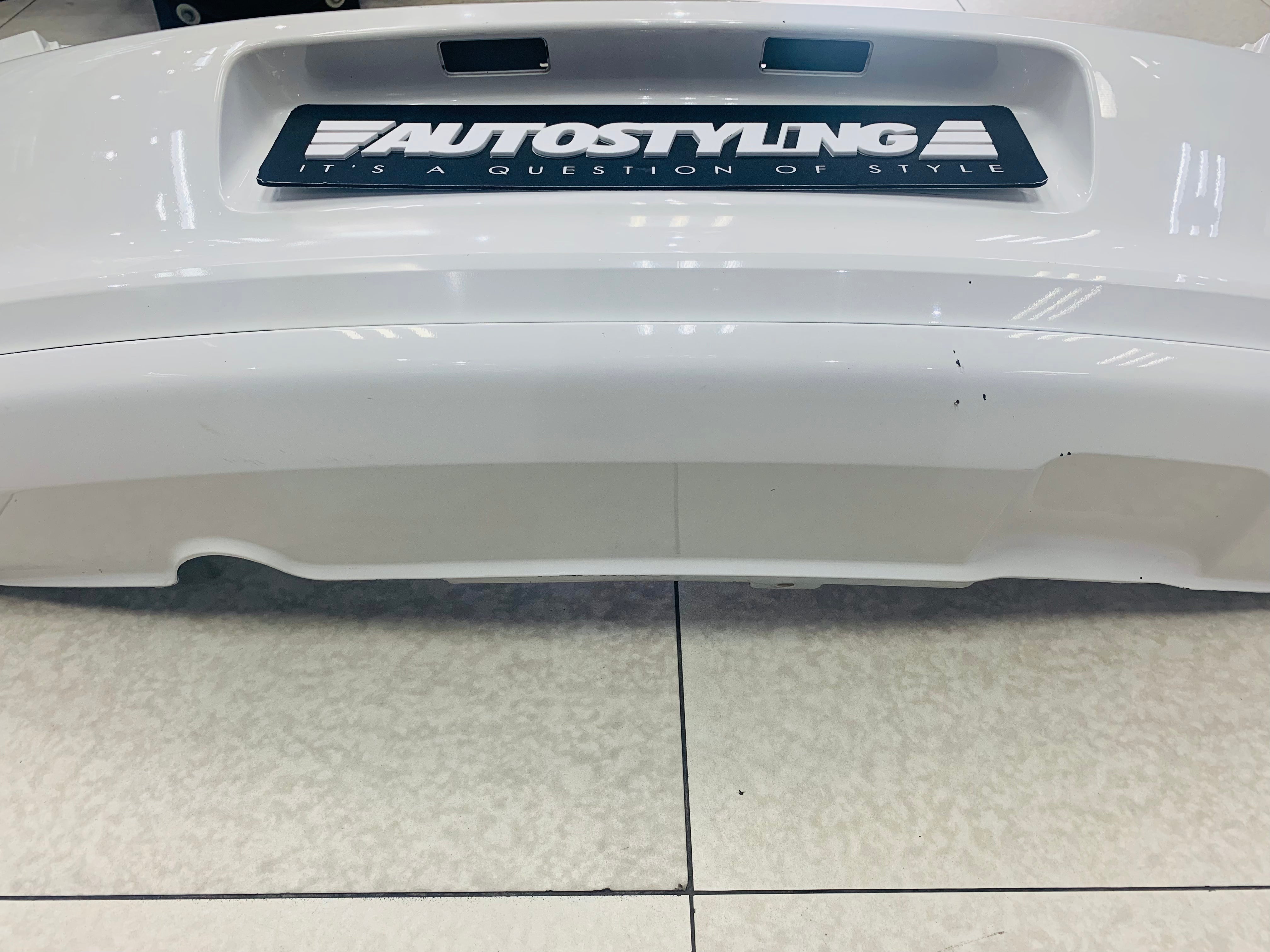 OEM preowned POLO 6R REAR BUMPER white – Autostyling Klerksdorp