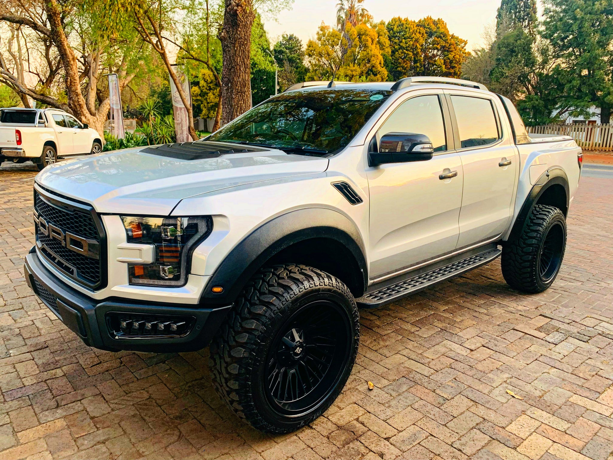 FORD RANGER T6 /T7 to F150 RAPTOR
