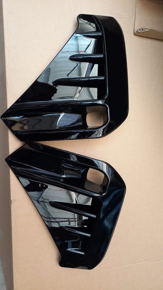 Home TOYOTA HILUX REVO SPOILER KIT
