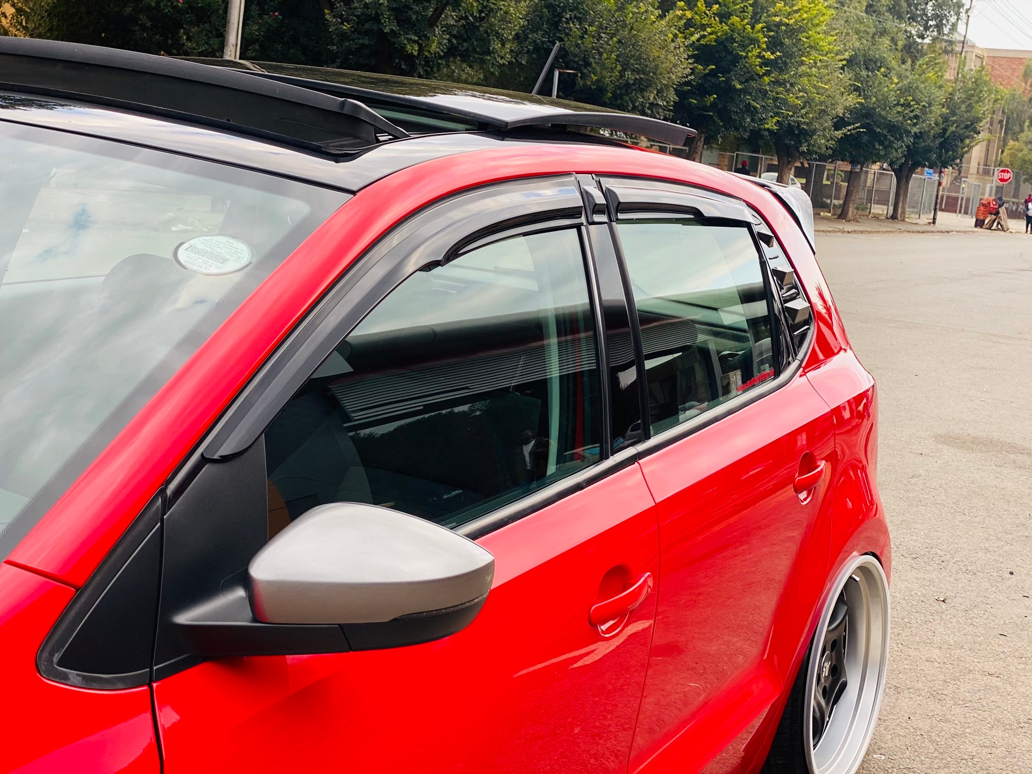 Polo 6 rear window louver